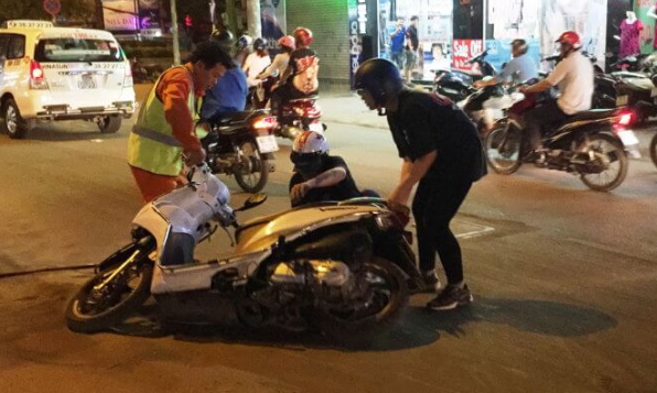 Giải Mã Ý Nghĩa Khi Mơ Thấy Té Xe: Hiểu Rõ Hơn Về Tâm Trạng